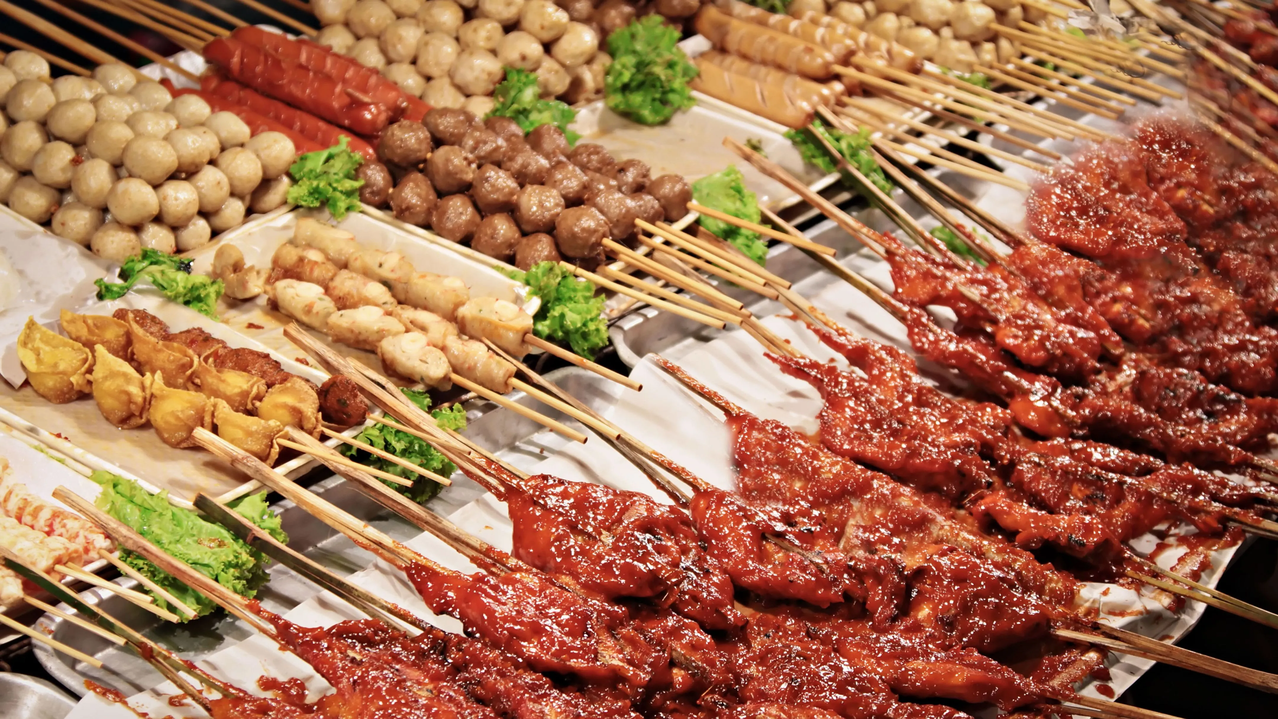 Street Food Guide Koh Tao: Best Local Eats for 2026 — KOHME Blog